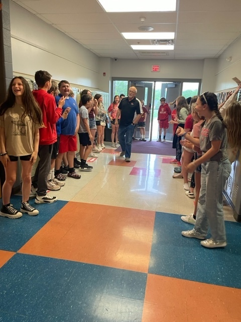 Live Feed | Tonganoxie Middle School